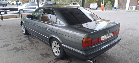 BMW e34 продам 2,5 абёом