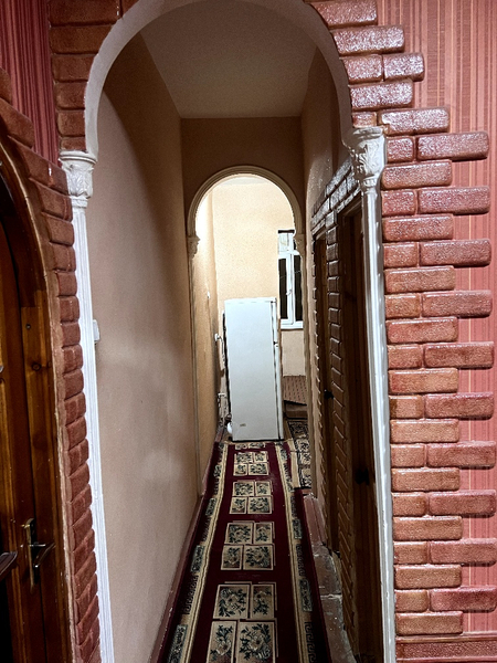 Продается 3-х комнатная квартира в Шарке-1