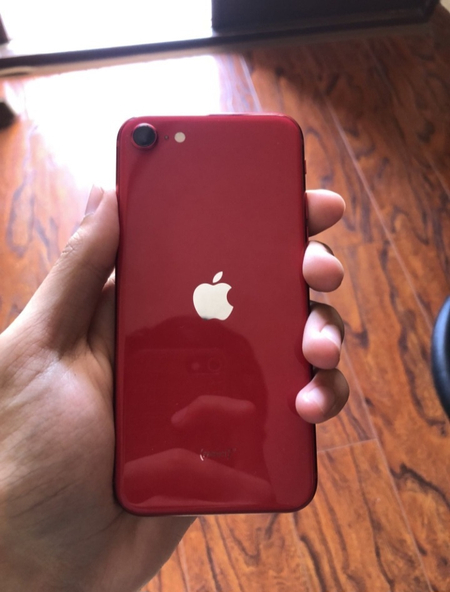 Iphone Se 2020 icloud obmen