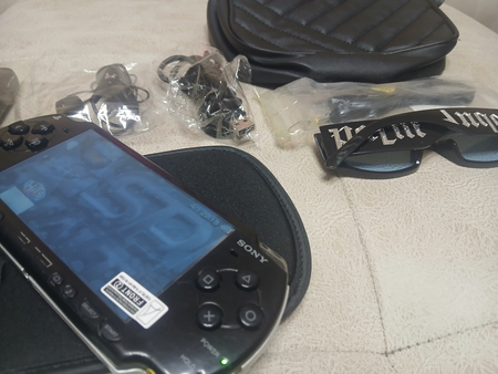 Assalom alekum Psp sotiladi holati yaxshi 64gb xotira 120+ Uyinlari bo