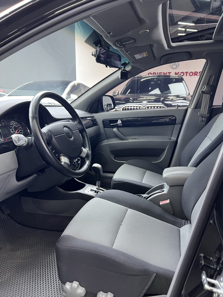 Chevrolet Lacetti 3 поз Автомат хамма нарсаси бор