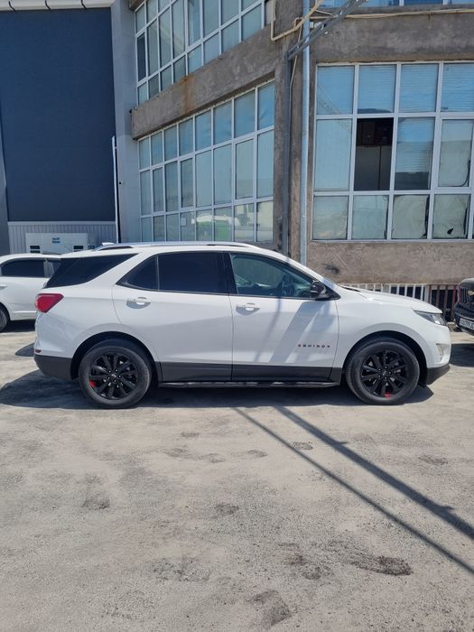 СРОЧНО Chevrolet Equinox RS