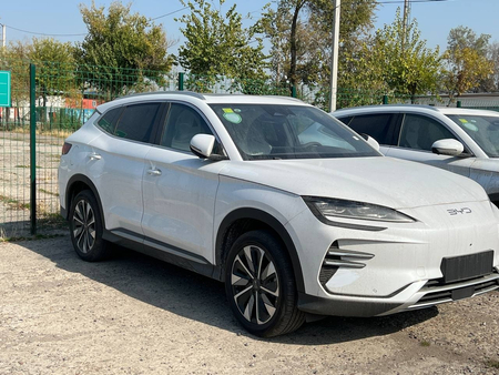 BYD Song plus Chempion 2025 restyling 605 full elector