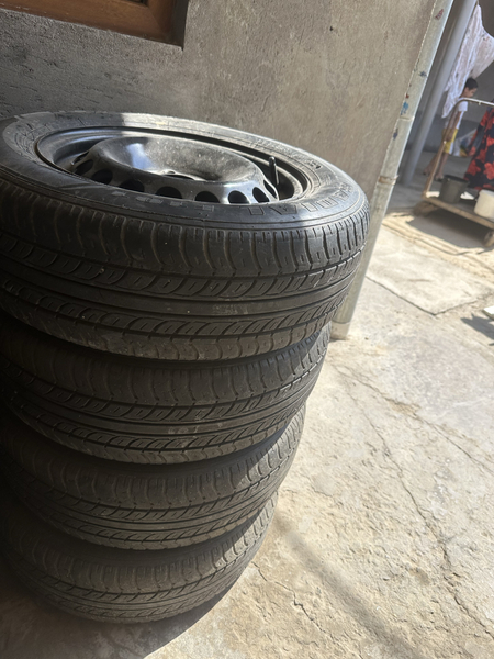 Srochni sotiladi 185/65/14R kobilt diska