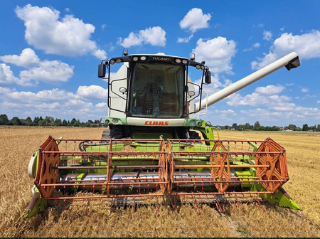 Claas tucano 320 Polshadan opkelib beramiz