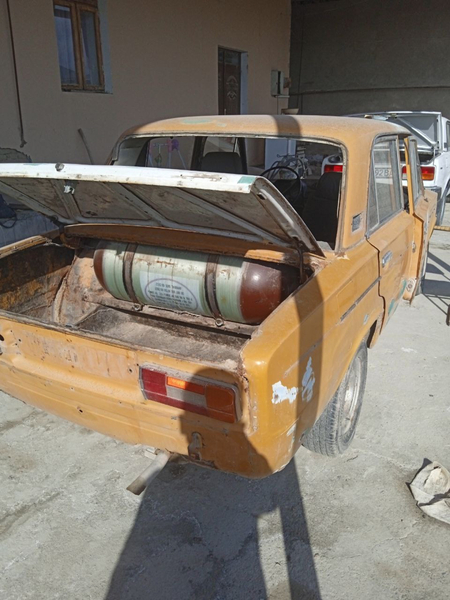 Srochno sotiladi 06