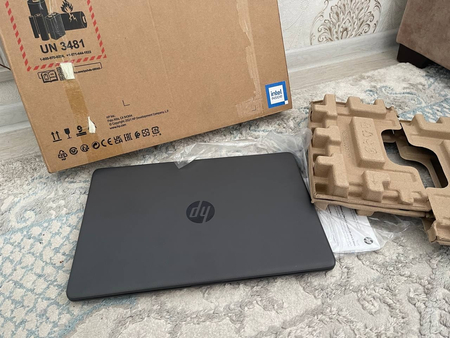 Hp intel Core i3-1215U