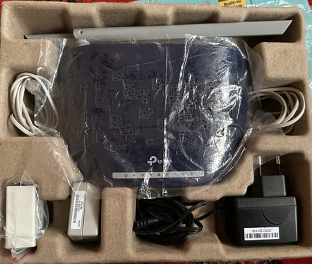 Tp-link 300Mbps Wireless N. Sotiladi 1 oy ishlatilgan .
