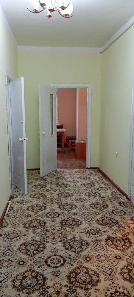 Samarqand shahar Bo'tonsaroy ko'chasi 2-uy 3 xonali uy