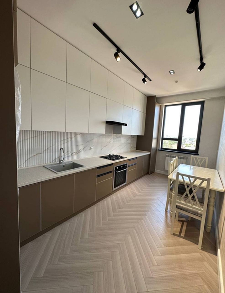 3/6/9 Буюк Ипак Йули  70m² 
(Maru Stroy) 

Состояние: Мебель Техника