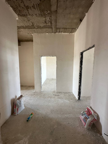Срочно продаётся 3х комнатная квартира Коробка  120 м² Бухара сити
