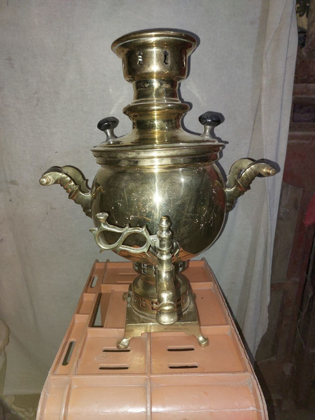 Самовар царский в хорошем состоянии 3литра