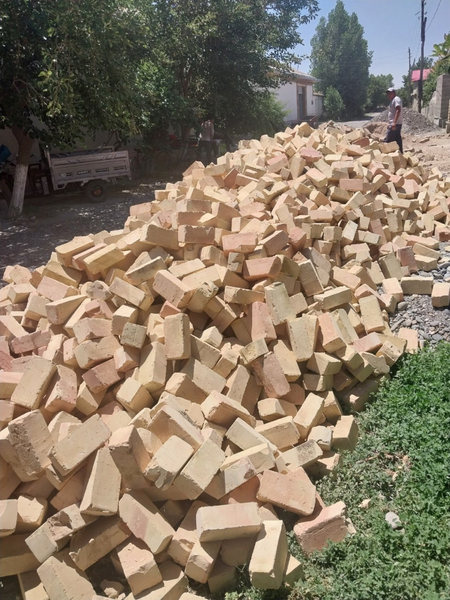 pishgan ğisht paltara va mayda ğisht