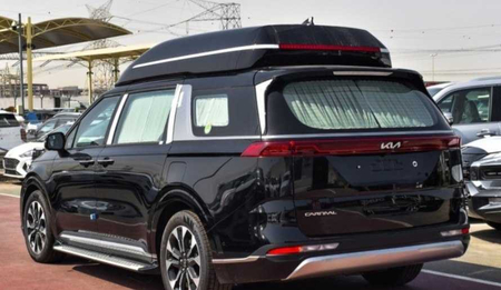 Kia Carnival HI-Limousine 2023 год