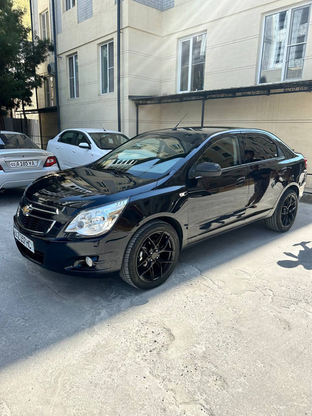 Продается кобальт автомат 2023