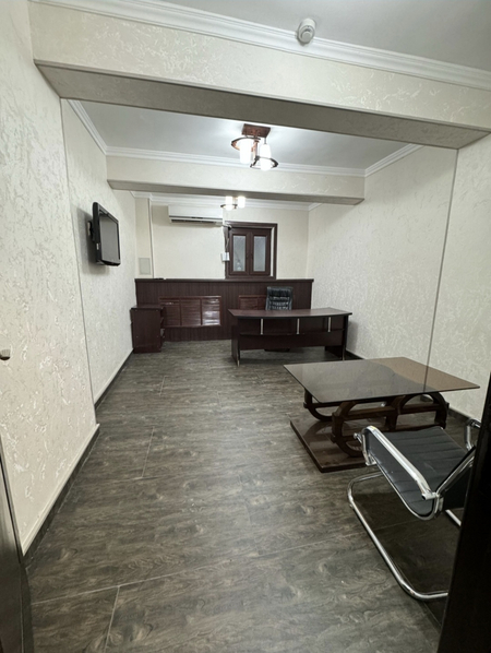 Срочно аренда кабинетов в Бизнес центре 35м2