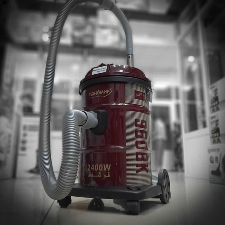 Пылесос для Участок от российской компании ТЕХНОМИР с баком 25 л.2400W