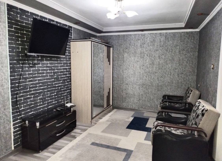 1/2/5 максим Горький, капитал банк
