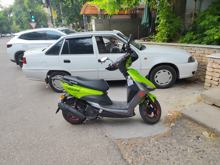 Rsz-2 бензин новый 174-км(yangi 174 km yurgan)