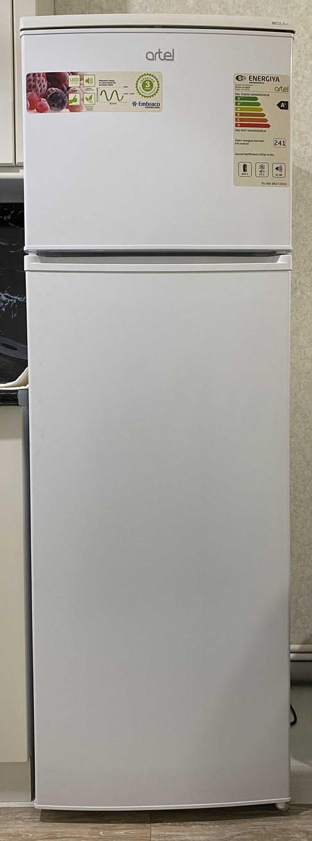 Продаётся холодильник Artel HD 341 FN