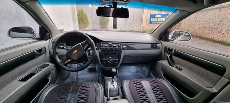 Lasetti 1.6 aftamat xolati  ideal yili 2012