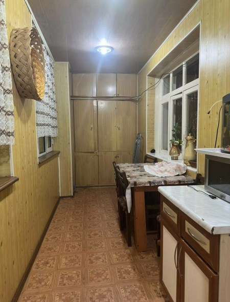 Чиланзар 25кв Срочно Продается уютная квартира  4/2/5