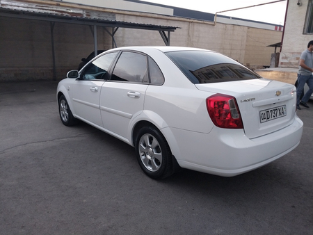 Lacetti 1.8 2011
