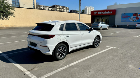 BYD E2 Luxury 405 km Full Navarot