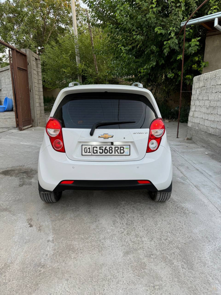 Chevrolet spark 2021 benzin 107079 km