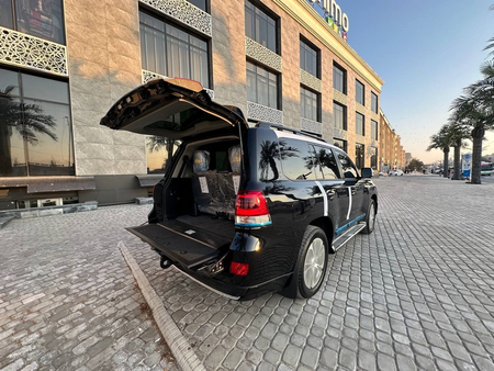 Tayota Land Cruiser Prado 200