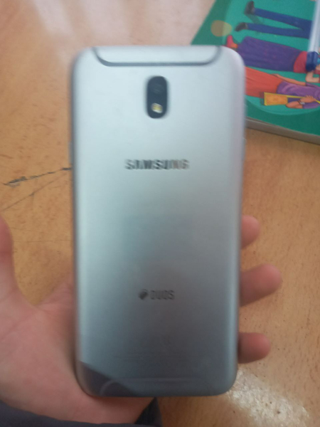 Samsung Galaxy J7 Pro