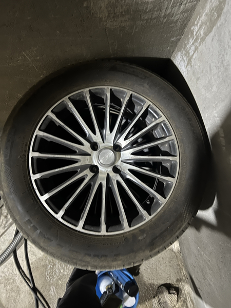 215/60R16 saka balon sotiladi