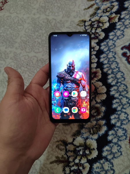 Xiaomi Redmi Note 8 4/64Gb Black Igravoy karobka sastayani Otlichni