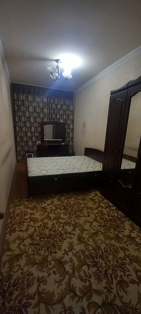 Massiv 1 2xona 3xona qilingan.