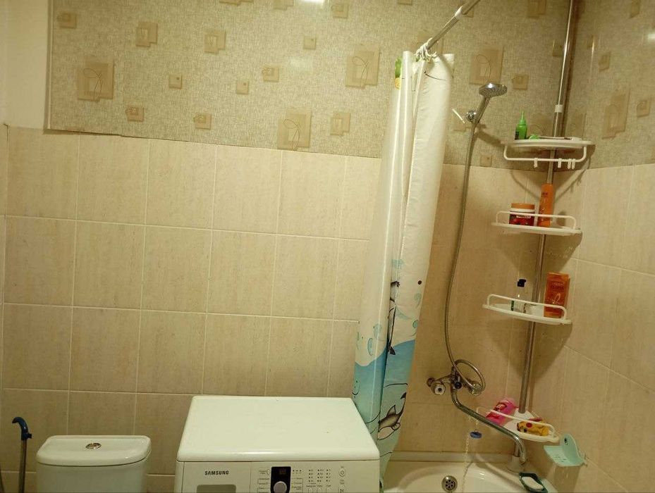 Срочна продаётся  2 комнатное квартира