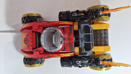Продаю Lego ninjago коробка и инструкция имеется