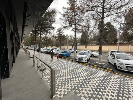 Сдается в аренду у МЕТРО Машинасозлар помещение / офис + паркинг