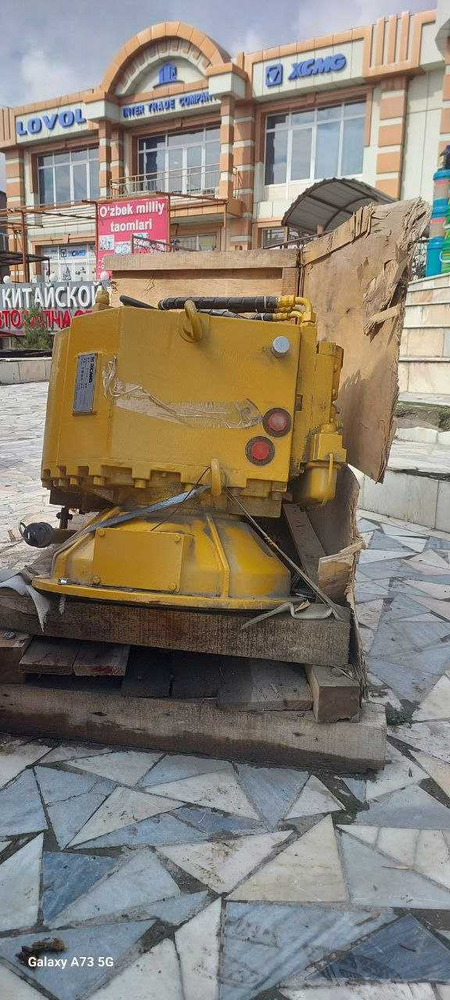 Туристический газовый Автобус King Long XMQ6127DYW