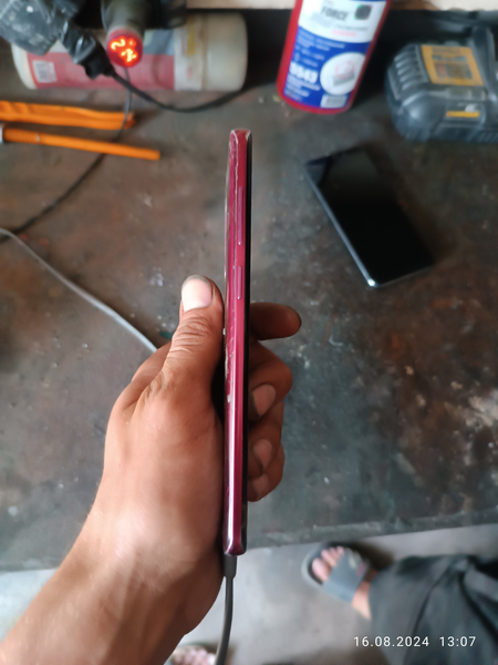 Продается Samsung galaxy S9+