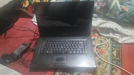 Samsung noutbook hullas 2009 yili 700 800 rasxod qilinsa chotki boladi