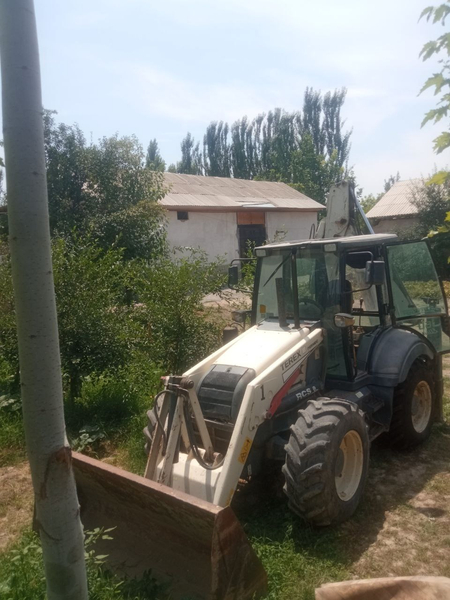 TEREX nomi angilyaniki yili 2003