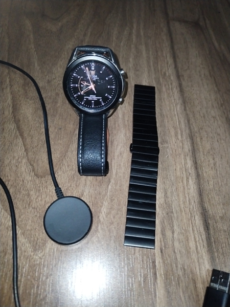 Samsung Galax Watch 3 
https://mediapark.uz › view
Смарт-часы Samsung