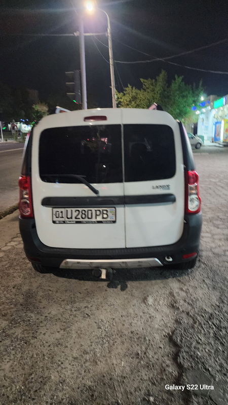 Lada Largus Cross