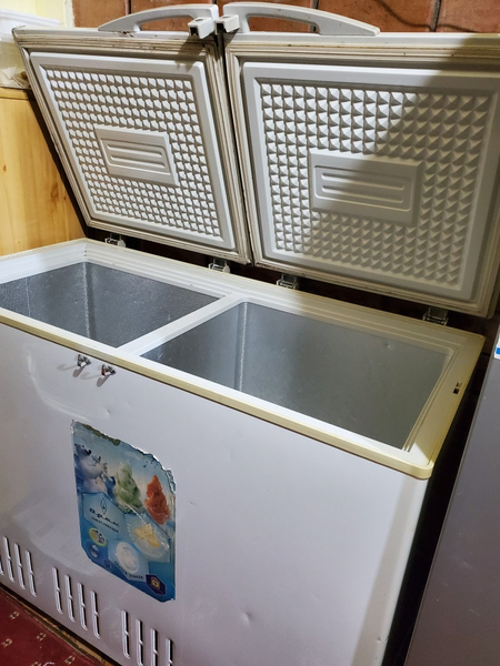 Продаётся морозильник