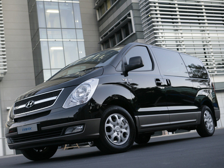 Поездка в горы.Трансфер.Поездки в Самарканд.taxi.Минивэн Hyundai-7мест