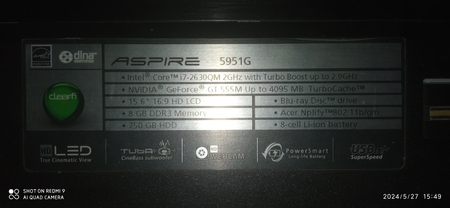 Продаëтся ноутбук Acer core i7 8gb ОЗУ.