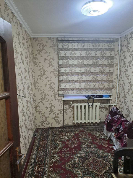Продам квартиру под нежилое 75 КВ.м