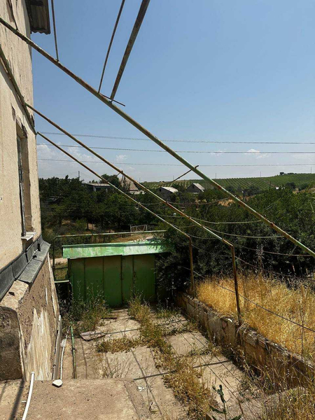 Большая дача в 50 минутах от Ташкента