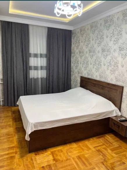 Кунаева 3/2/9 Продаётся не торец общ пл 70
