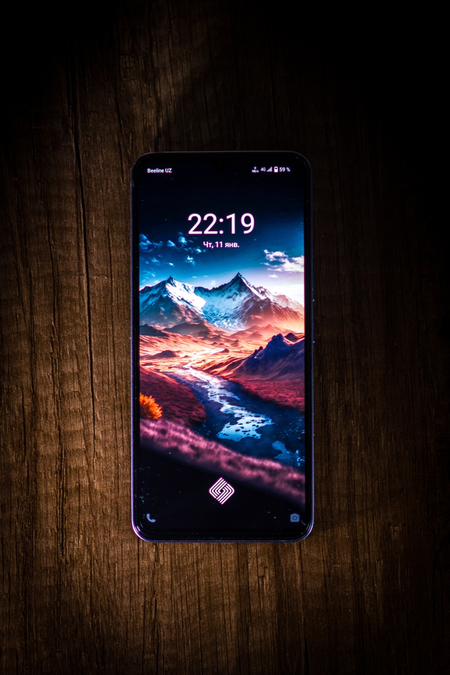 Vivo V25 почти Новый